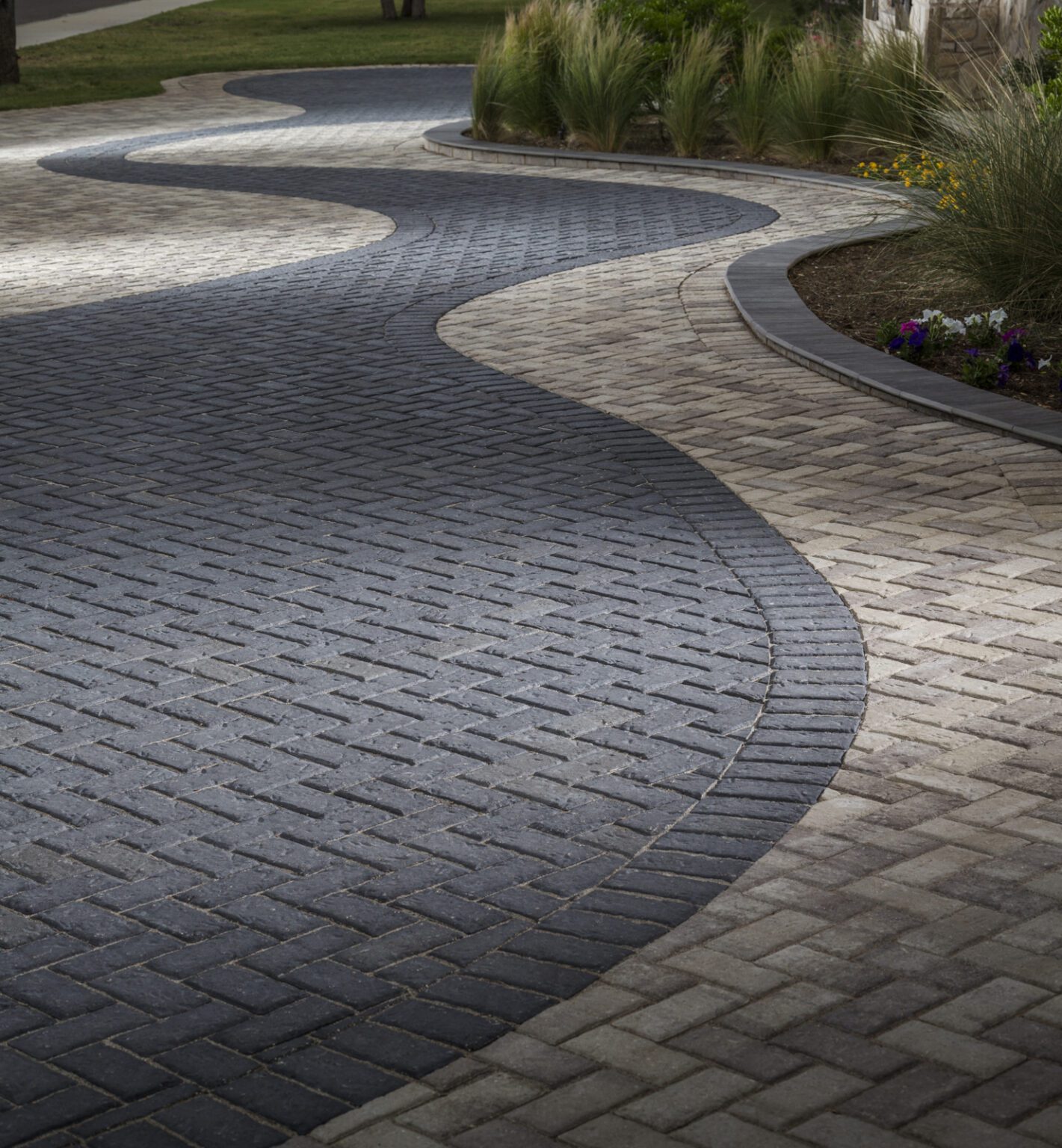 How to Add Intrigue to Your Outdoor Living Space with Paver Patterns