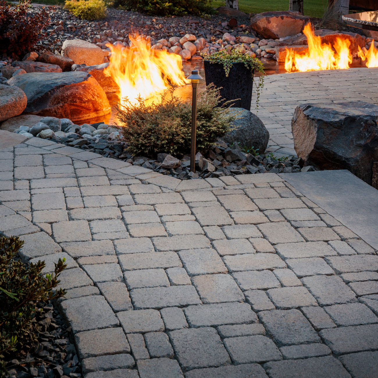 Dublin Cobble Paver System | Dublin Cobble Pavers by Belgard