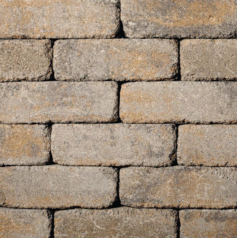 Weston Stone Retaining Wall | Natural Stone Appearance | Belgard