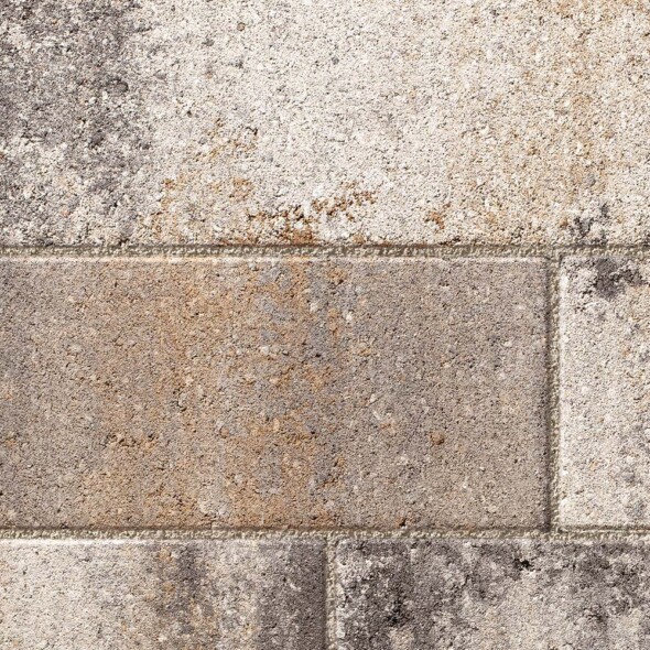 Highland Stone® Retaining Wall System | By Belgard