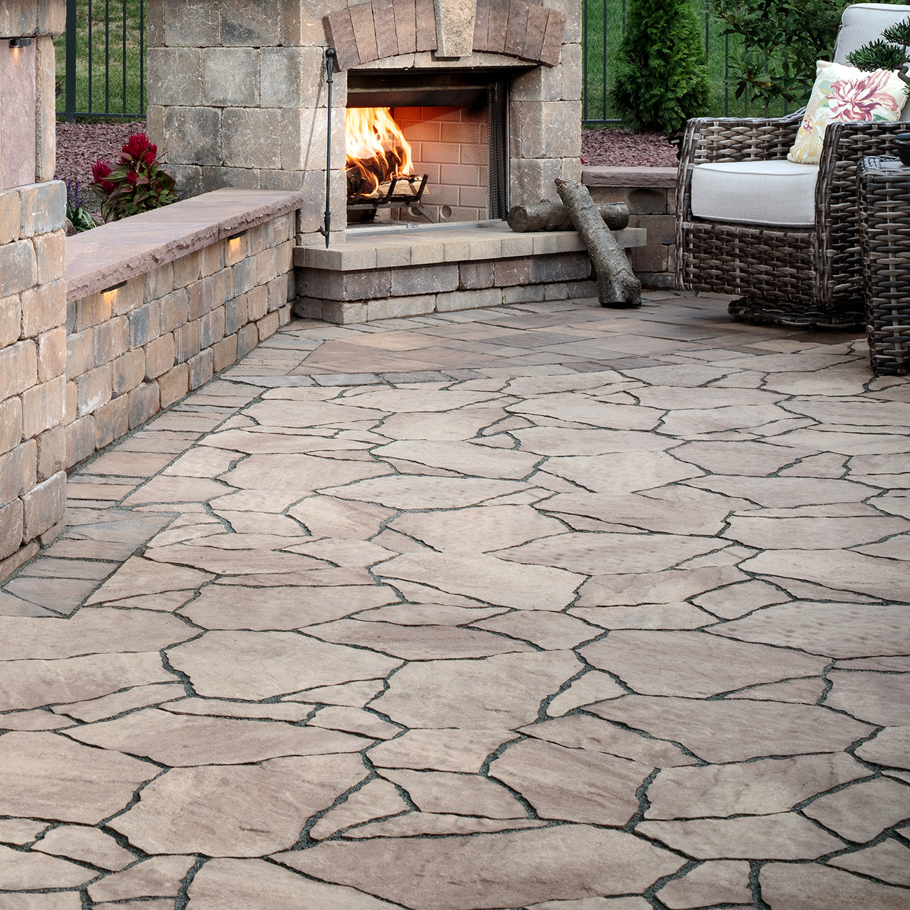 Mega-Arbel Pavers for Walkways, Patios, and Pools | Belgard