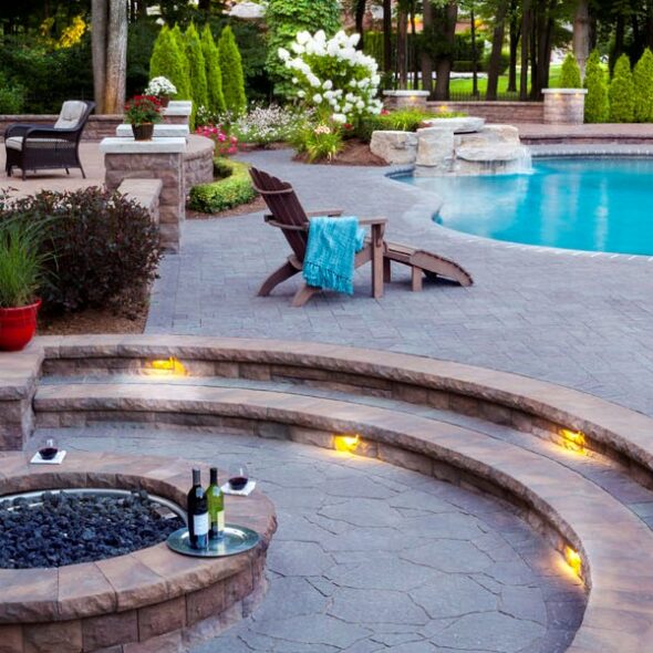 Designing Cohesive Luxury Poolscapes - BELGARD