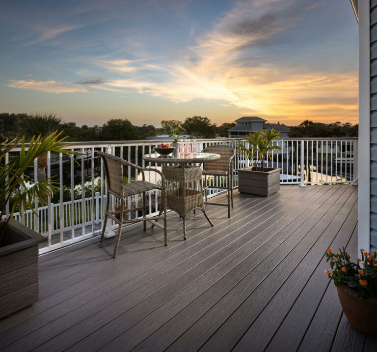 Transform Your Outdoor Space with MoistureShield® Decking