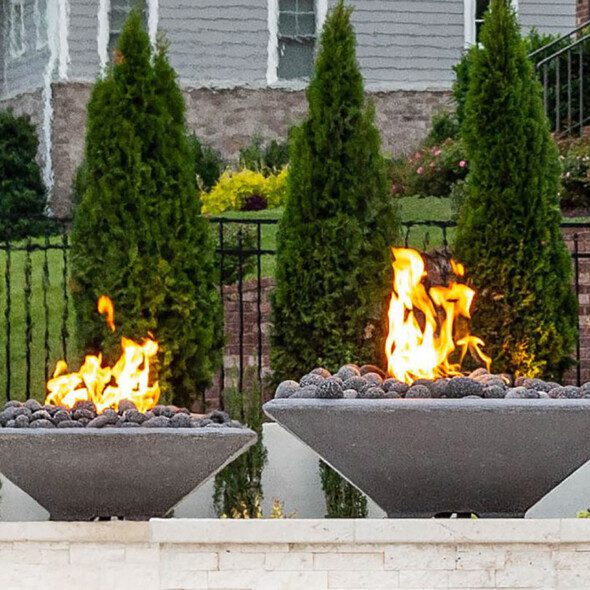 5 Questions to Ask When Selecting an Outdoor Fireplace - Belgard