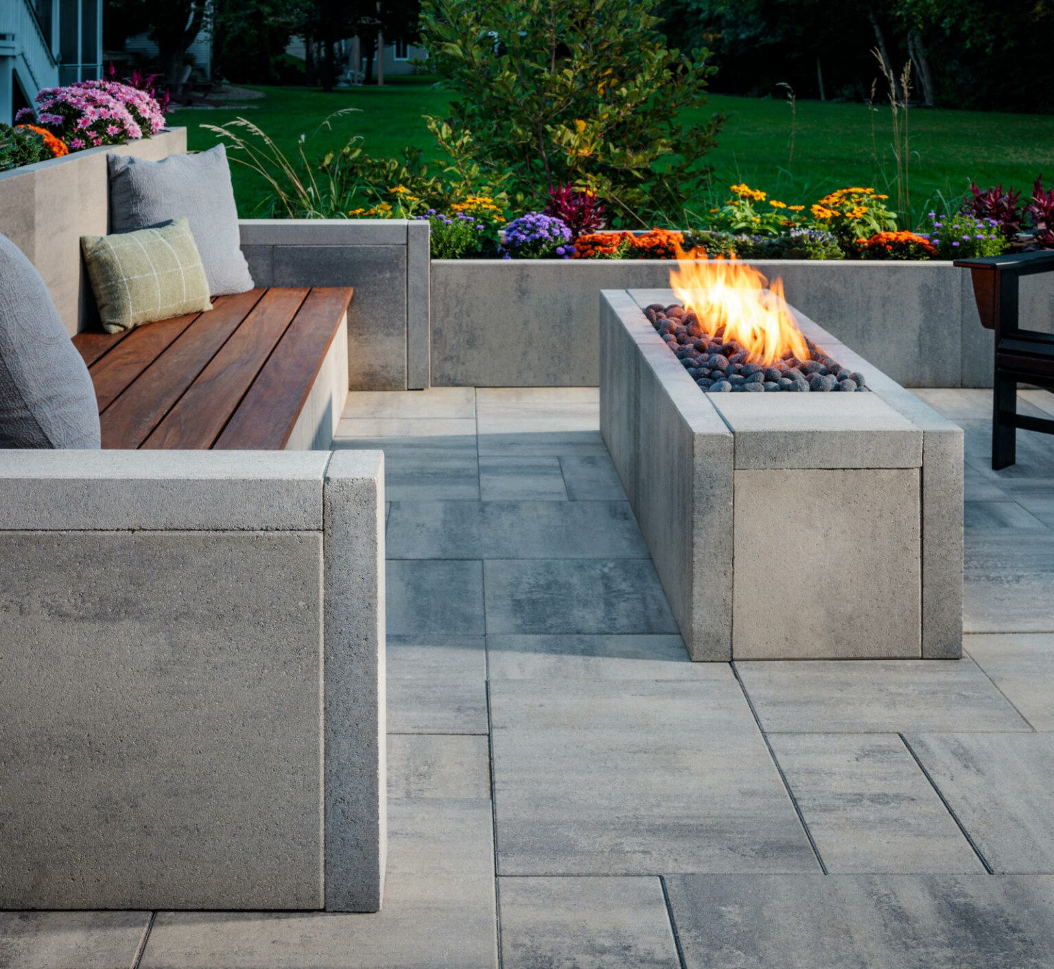 Contemporary Paver Designs with Origins™ and Dimensions™