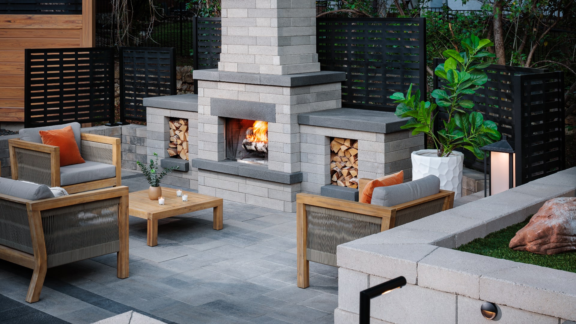 Download Our Comprehensive Project Guide | Belgard