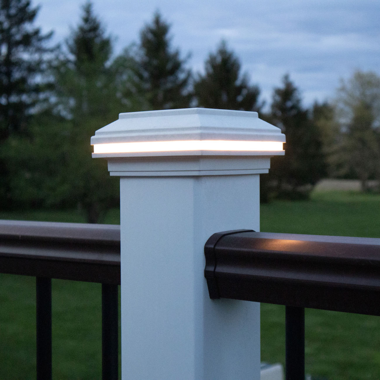LED Post Cap Lights | Belgard