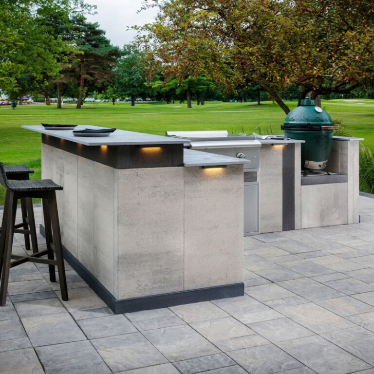 Outdoor Kitchens | Pre-Built Modular Outdoor Kitchens
