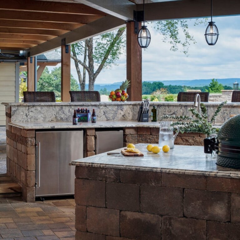 Outdoor Kitchens | Pre-Built Modular Outdoor Kitchens